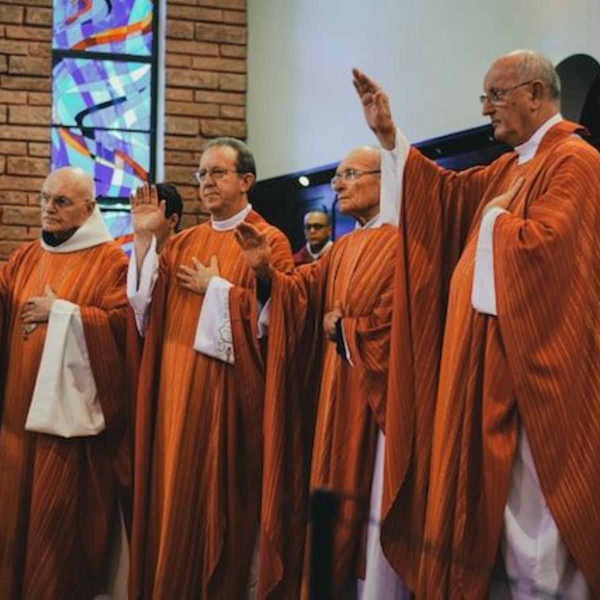 The History Behind ”The Lord Be With You” - Richard Challoner School